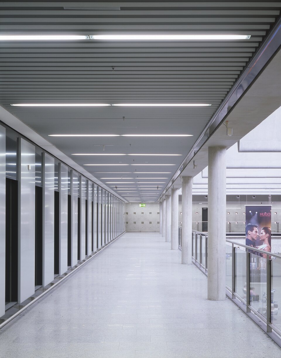References │ Experience Impressive Building Projects | Frankfurt Rhein ...