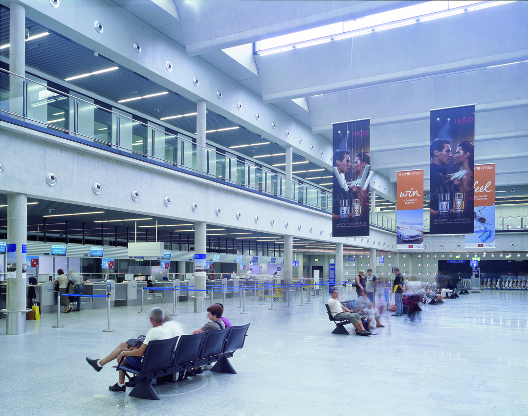 References │ Experience Impressive Building Projects | Frankfurt Rhein ...