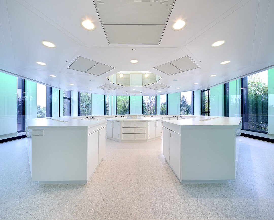 Clean Room Lighting │ GMP Clean Room Luminaires