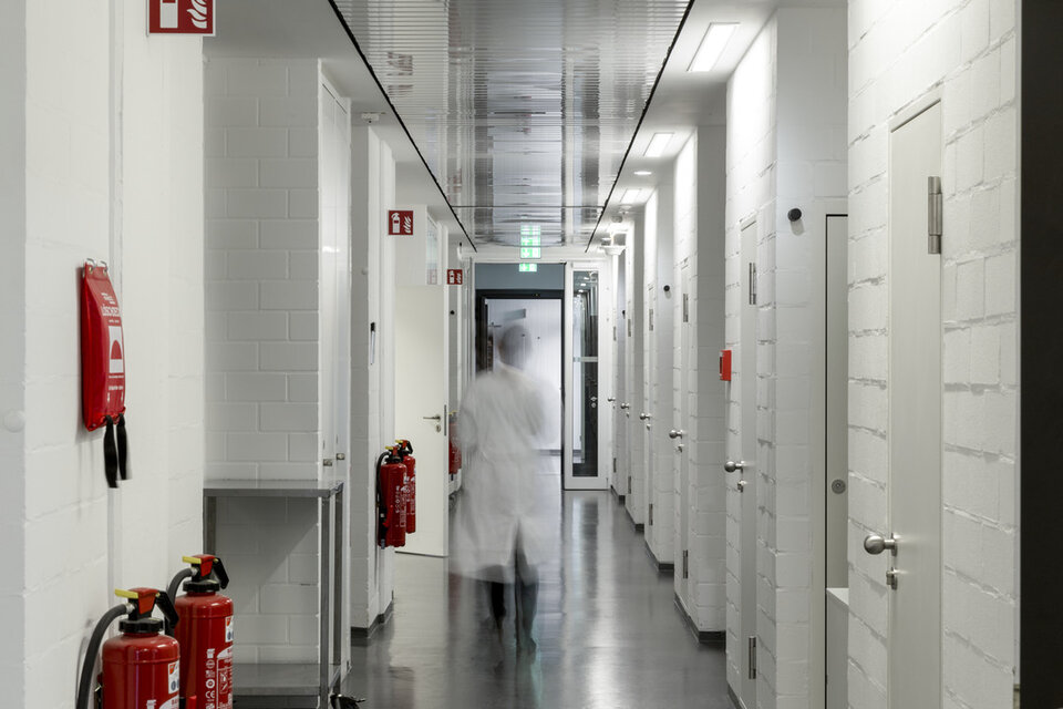 References │ Experience Impressive Building Projects | Research Facility