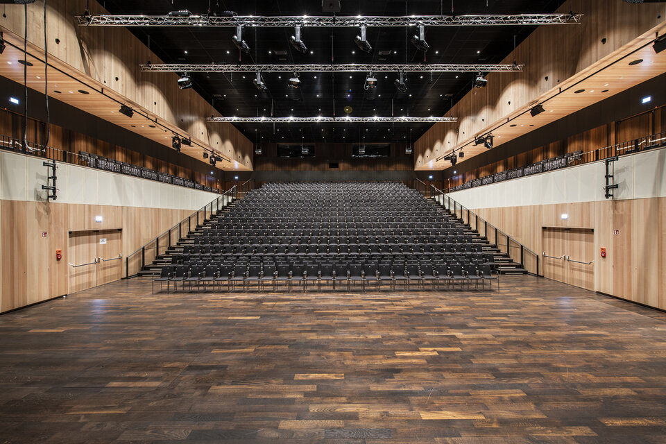 References │ Experience Impressive Building Projects | kING Hall for ...