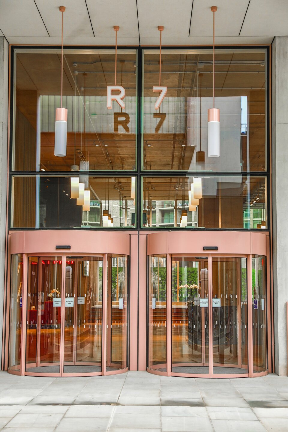 References │ Experience Impressive Building Projects | King`s Cross R7