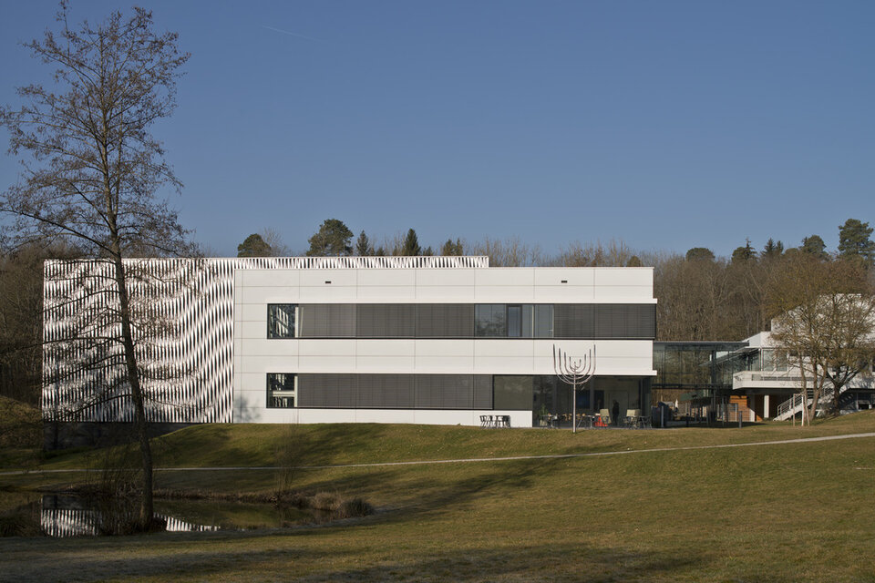 References │ Experience Impressive Building Projects | Max Planck ...