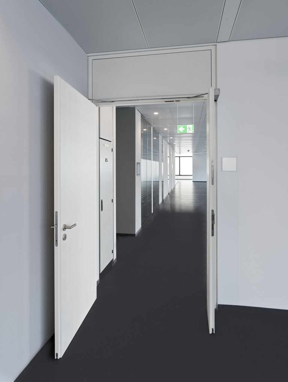 References │ Experience Impressive Building Projects | Rohde & Schwarz ...