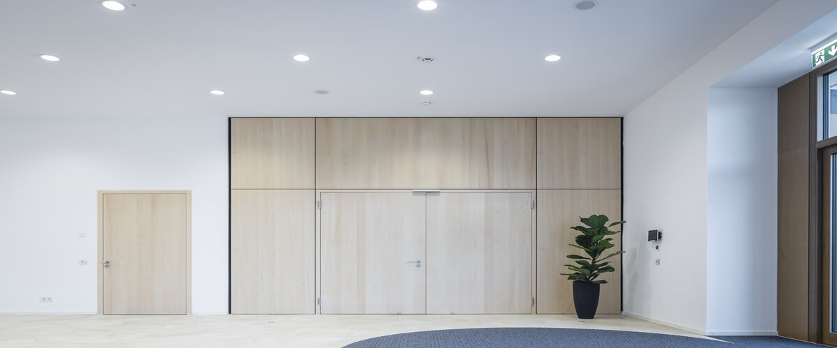 Doors | Lindner Group