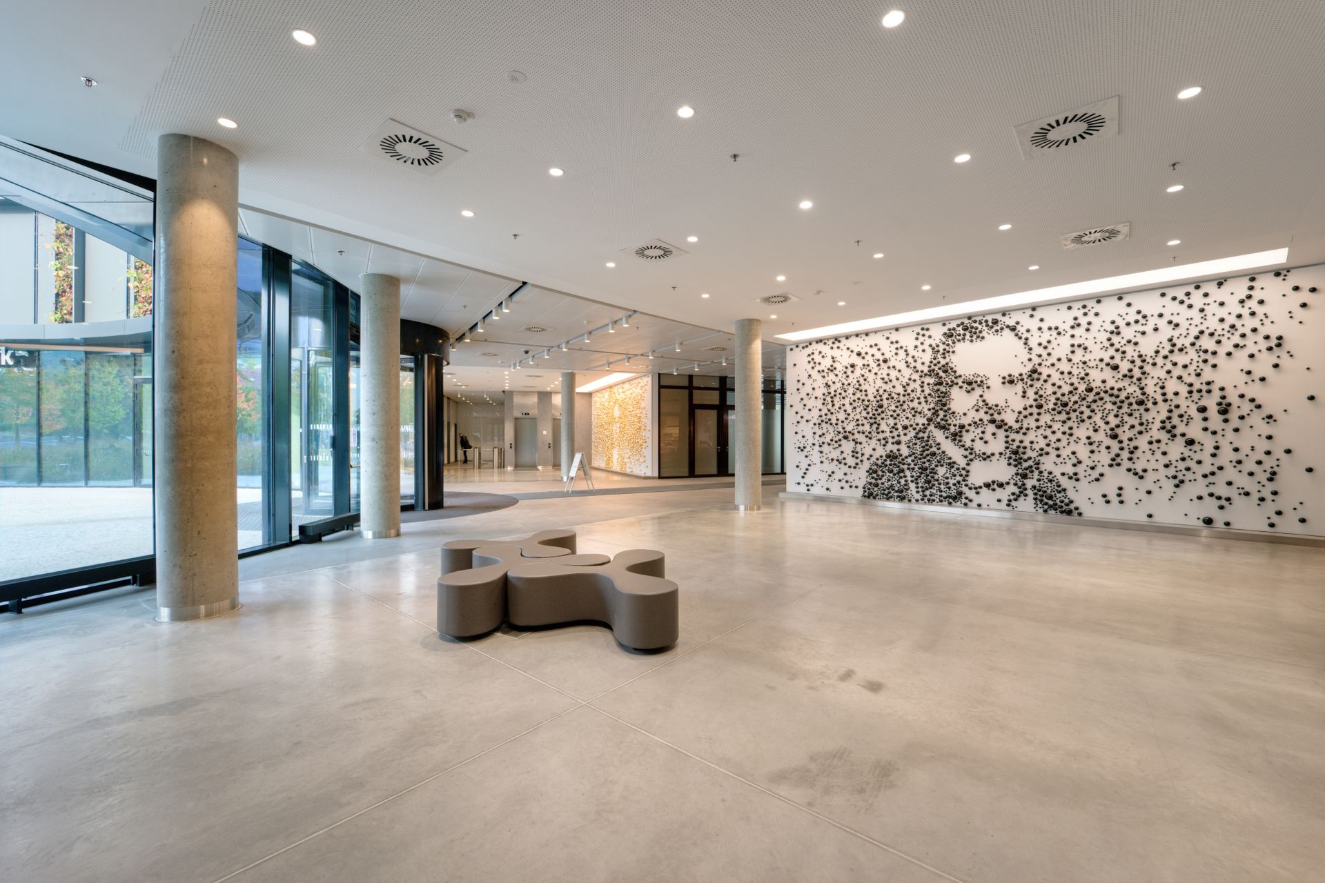 © www.Lindner-Group.com