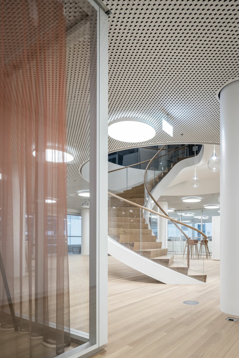 References │ Experience Impressive Building Projects | Roche Building 2 ...