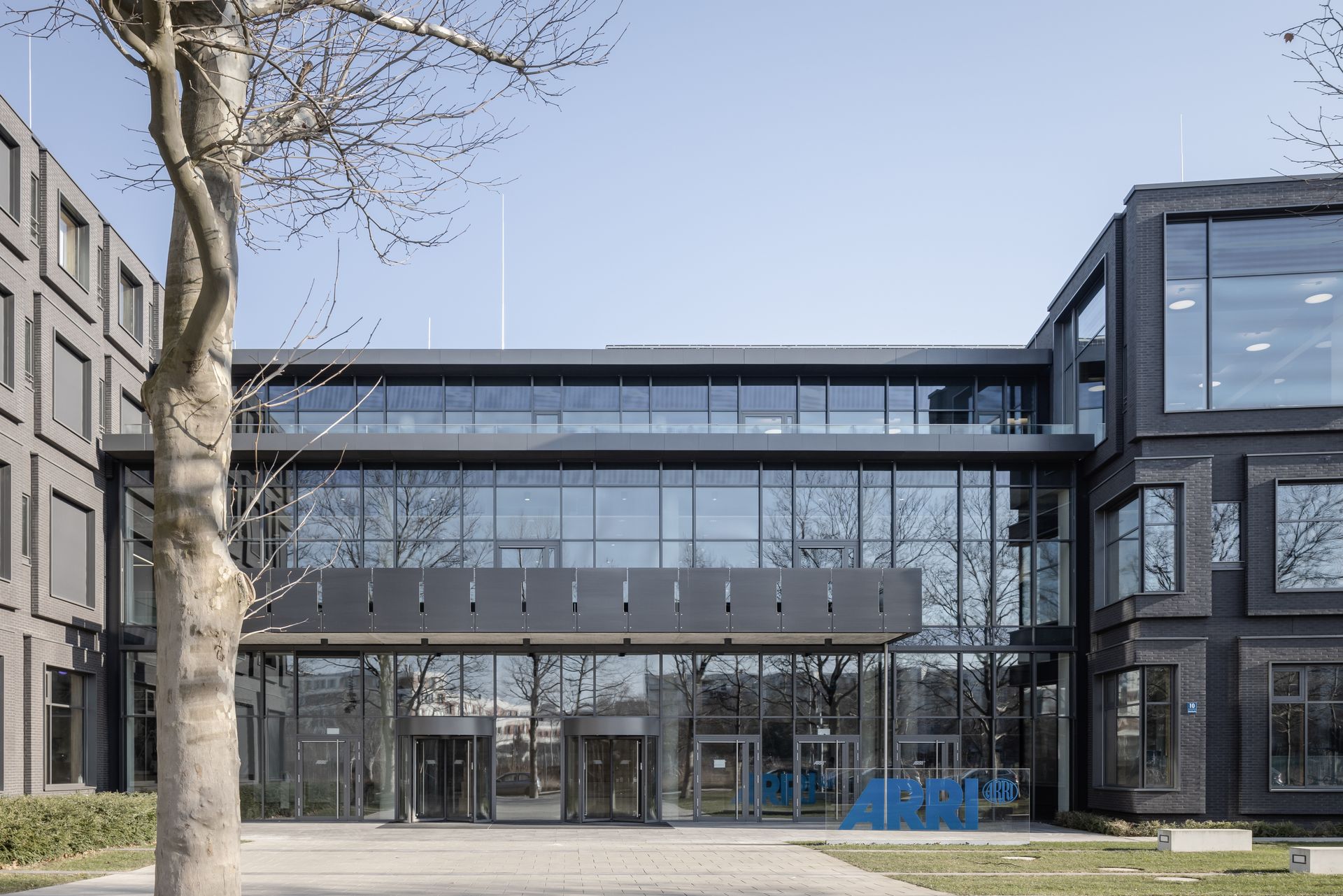 References │ Experience Impressive Building Projects | ARRI Headquarter ...