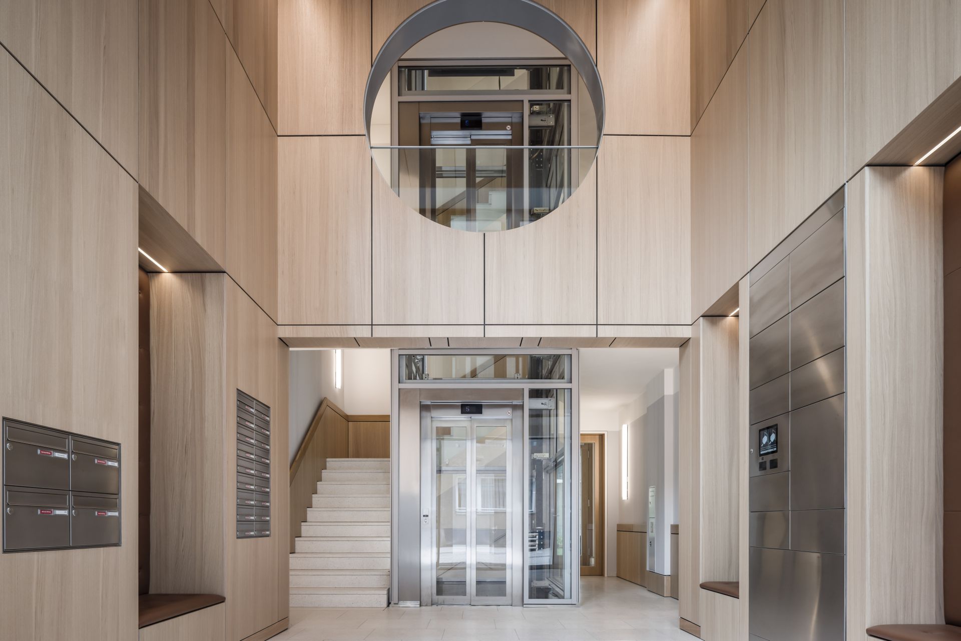 © www.Lindner-Group.com