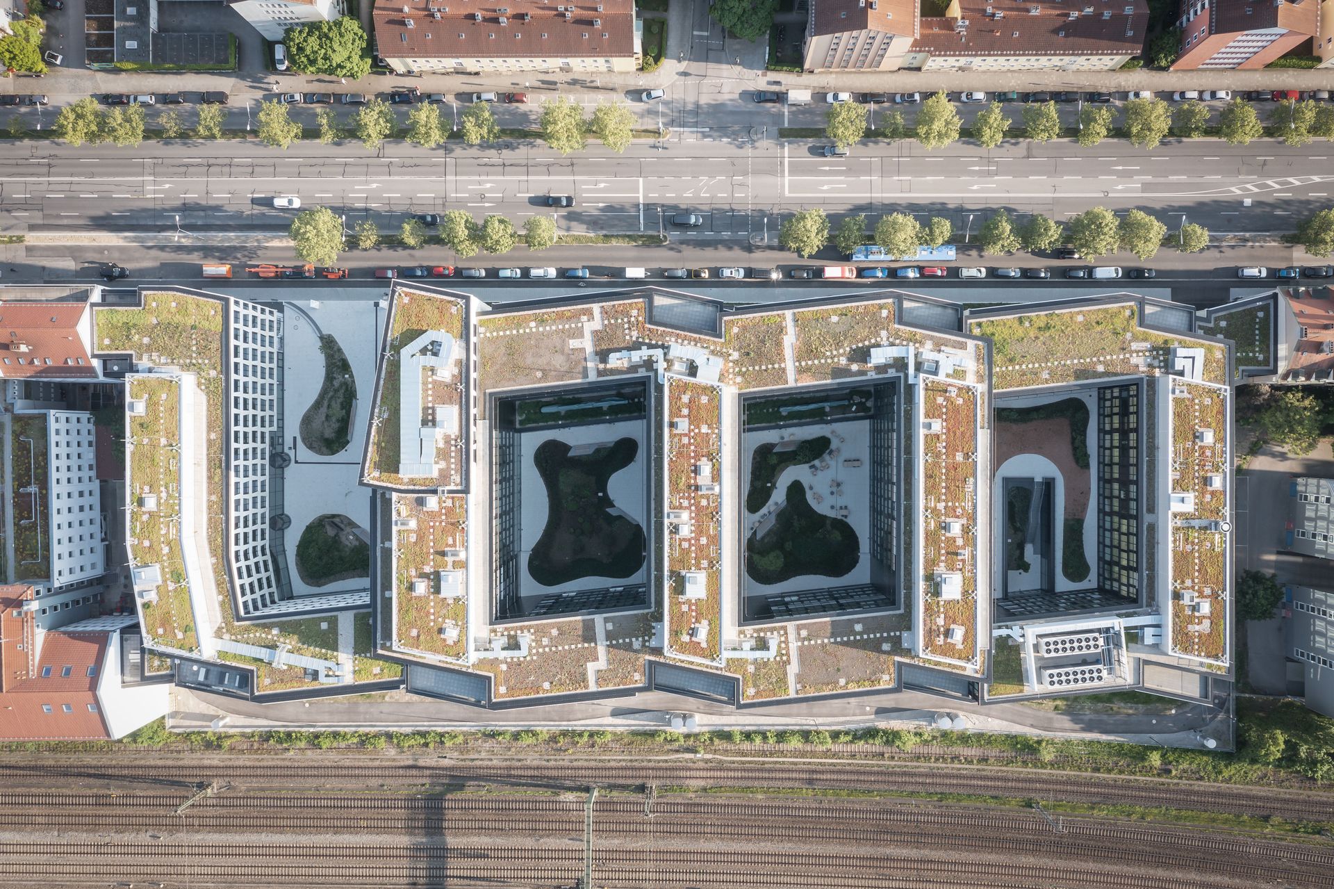 © www.Lindner-Group.com