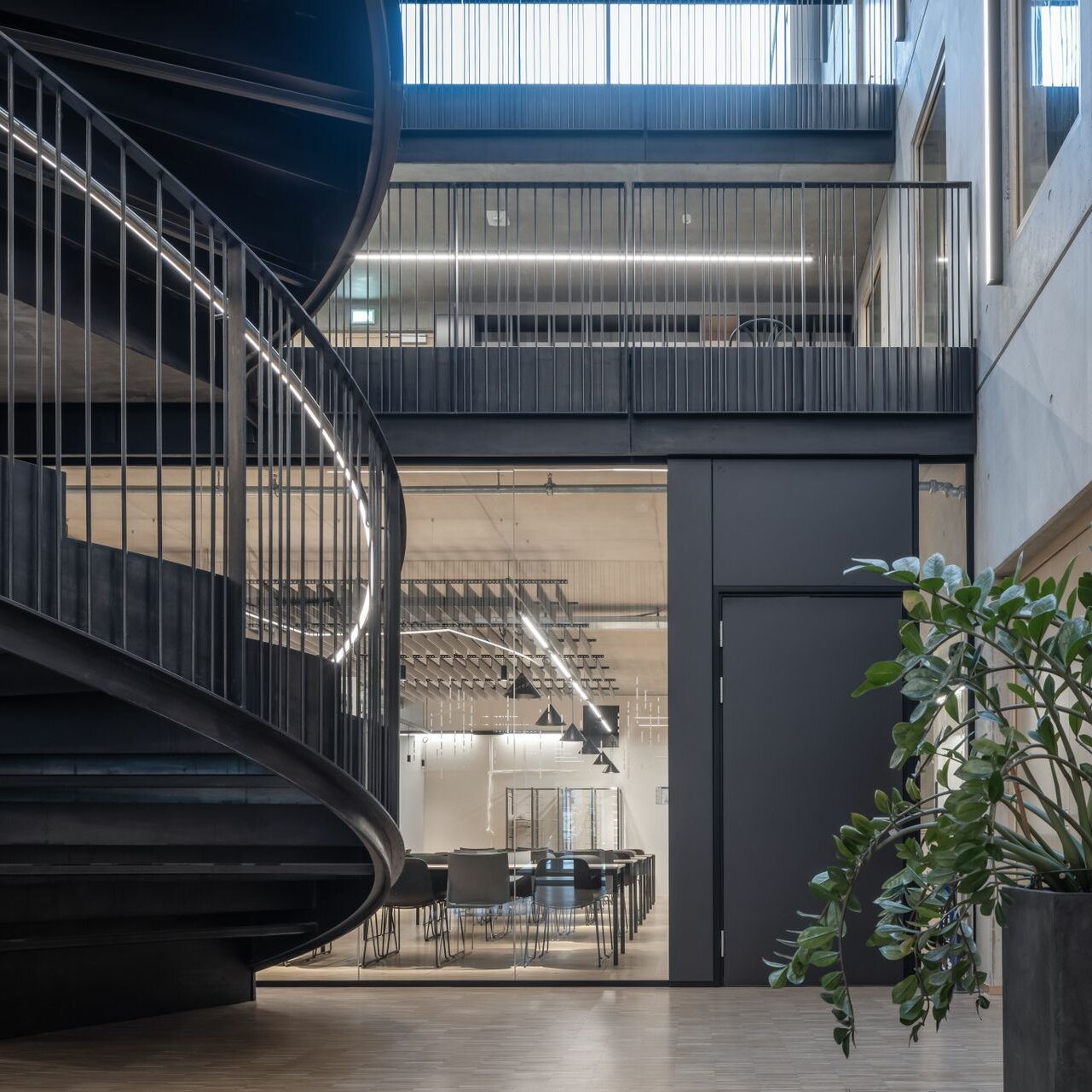 © www.Lindner-Group.com