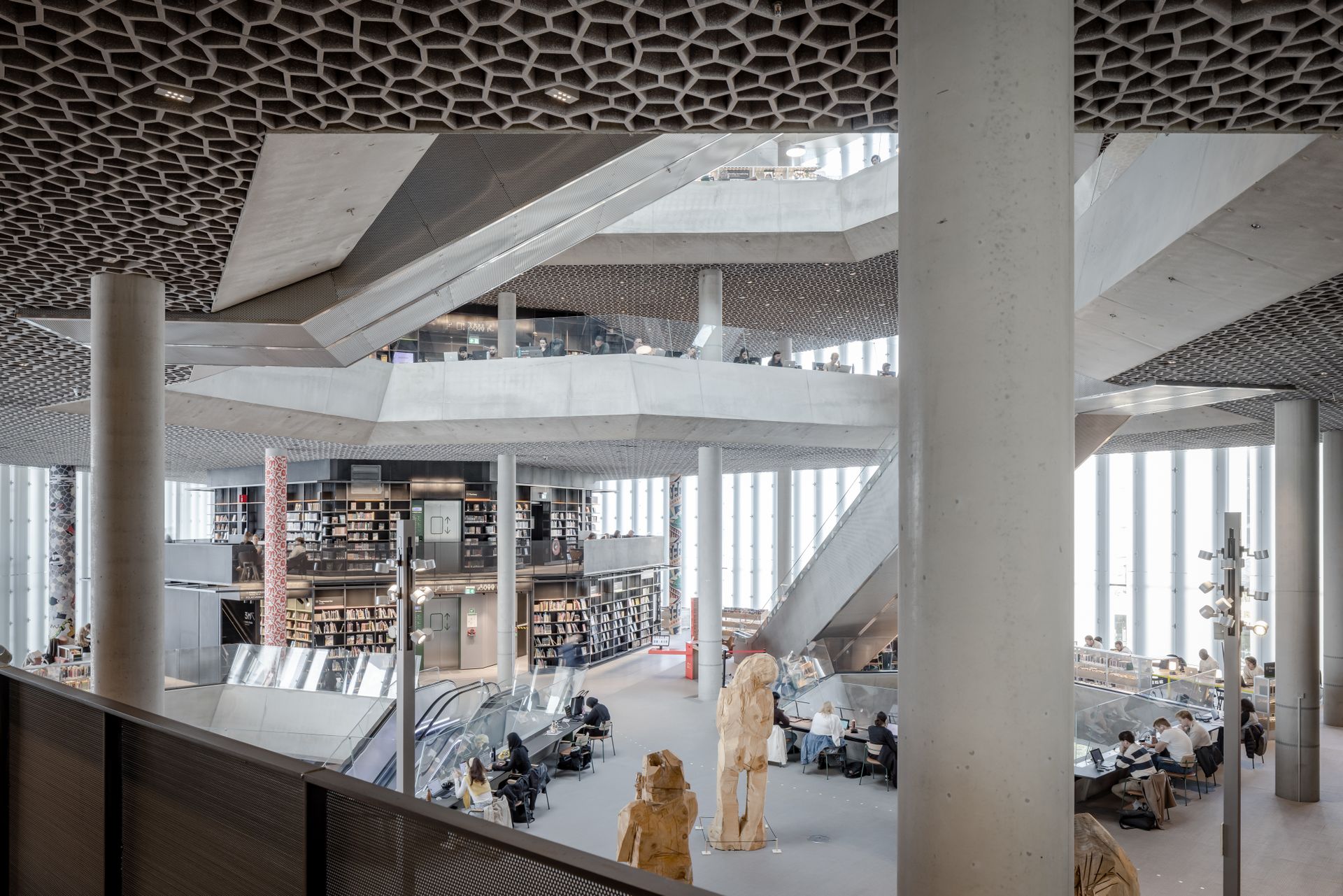 © www.Lindner-Group.com