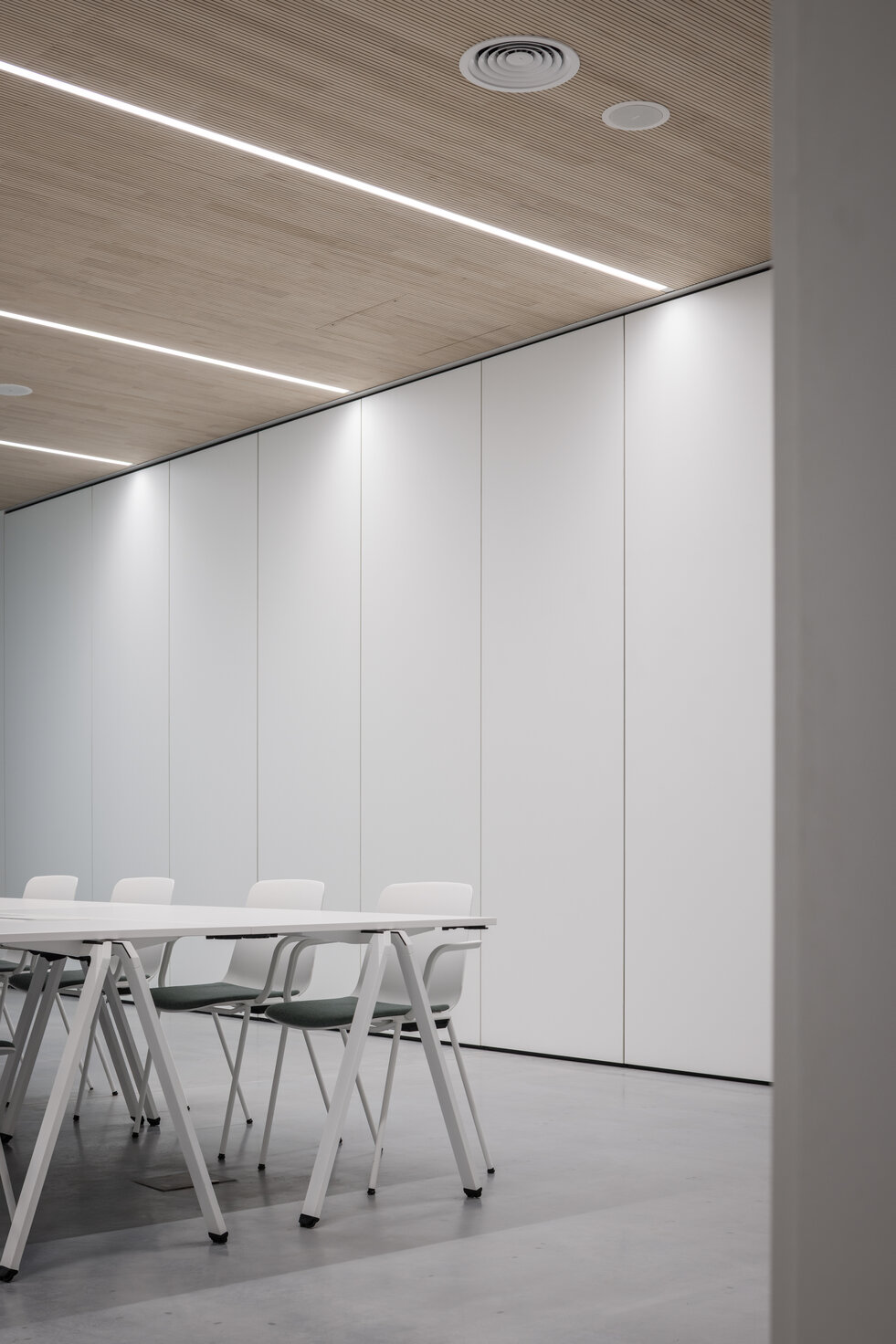 Modernization of the Radiation Hall at Helmholtz Center Munich ...