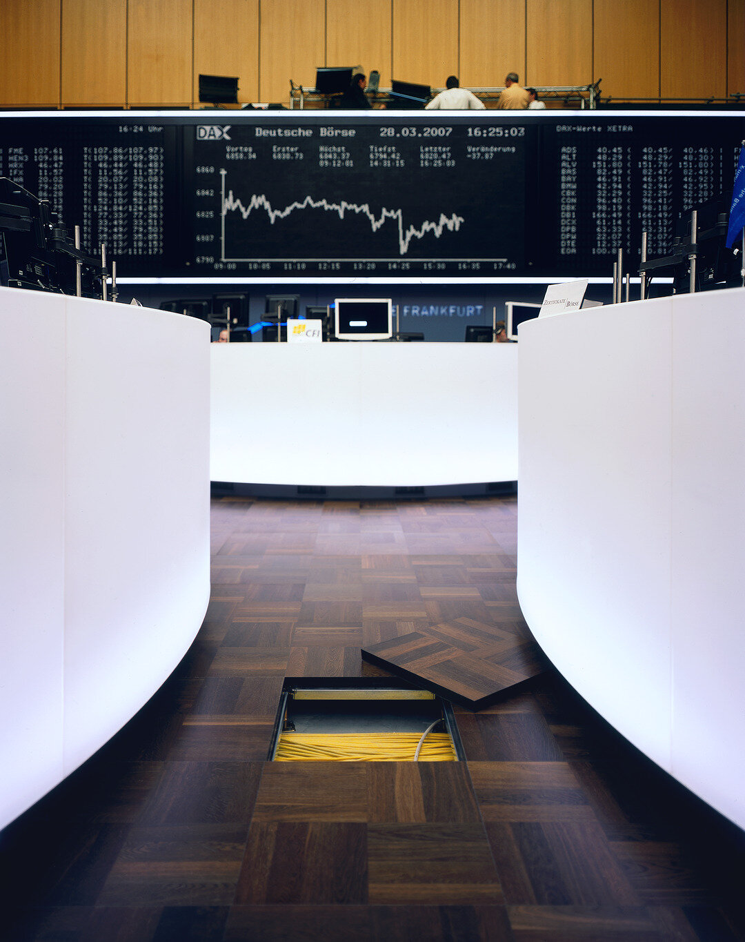 LIGNA | Plancher surélevé