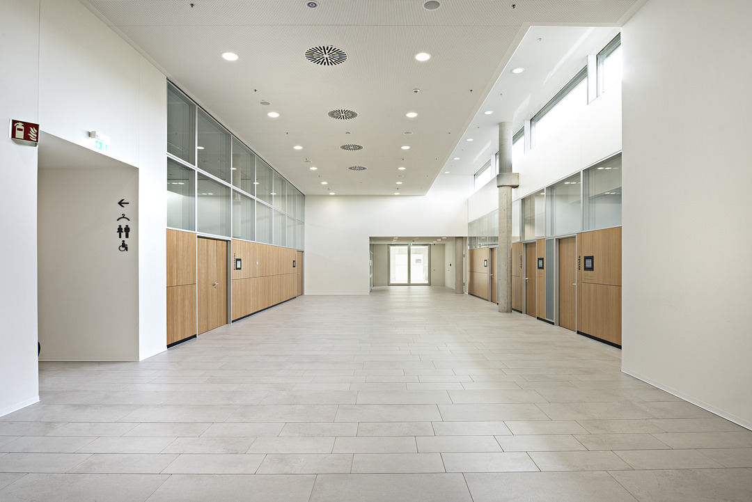 © www.Lindner-Group.com