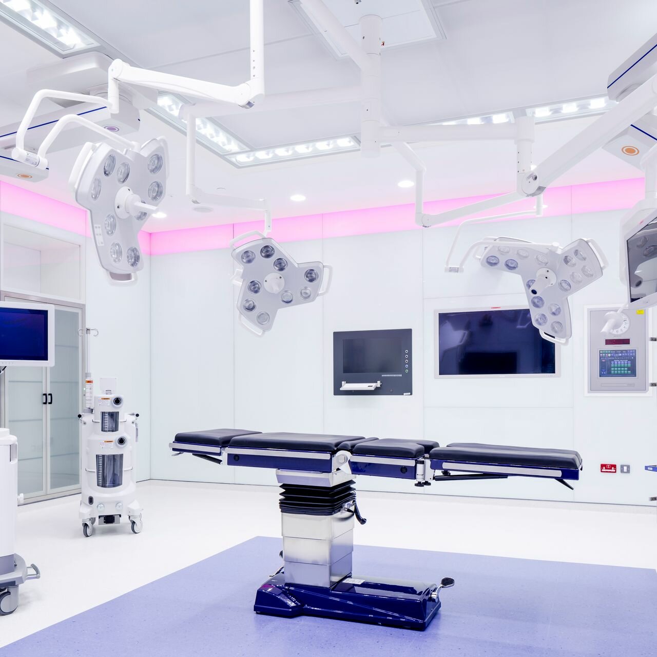 Clean Room Lighting │ GMP Clean Room Luminaires