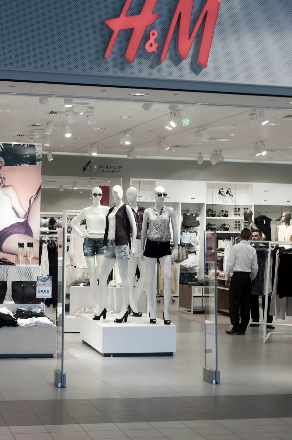 References │ Experience Impressive Building Projects | H&M Store Sibiu