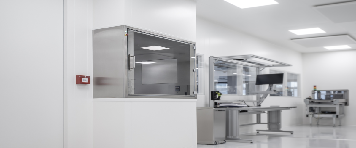 Clean Room Airlocks │ Safe Airlock Systems for Clean Rooms